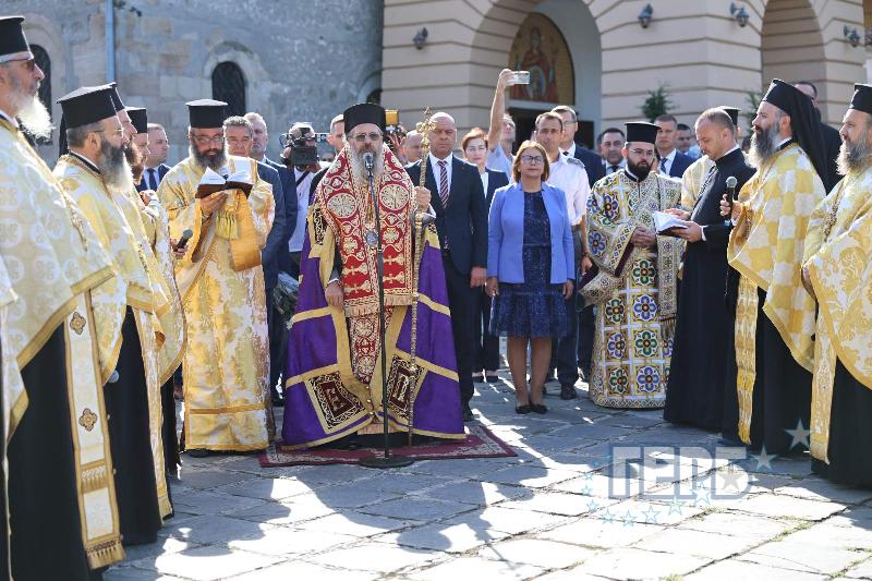 Представители на ГЕРБ участват в честванията на 140 години от ...